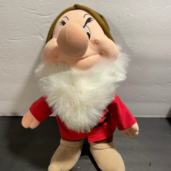Disney | Toys | Walt Disney Company Grumpy Plushstuffed Toy From Snow ...